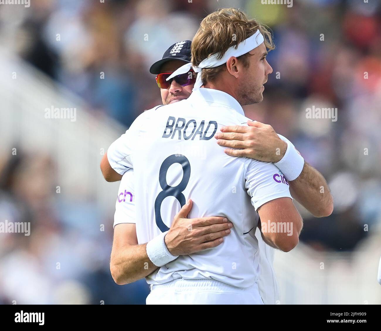 James anderson stuart broad hi-res stock photography and images - Alamy