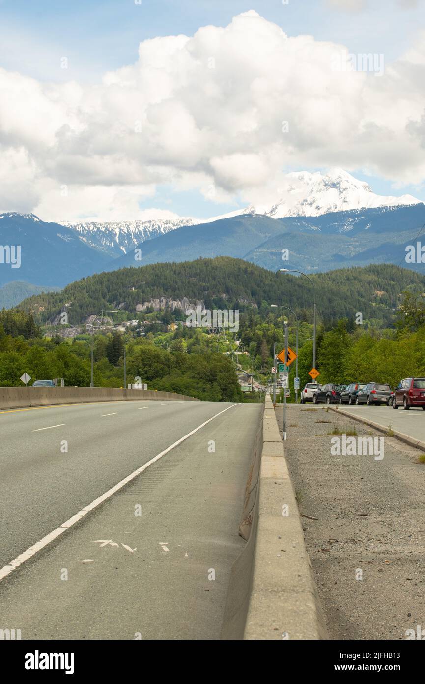 Mount garibaldi volcano hi-res stock photography and images - Alamy