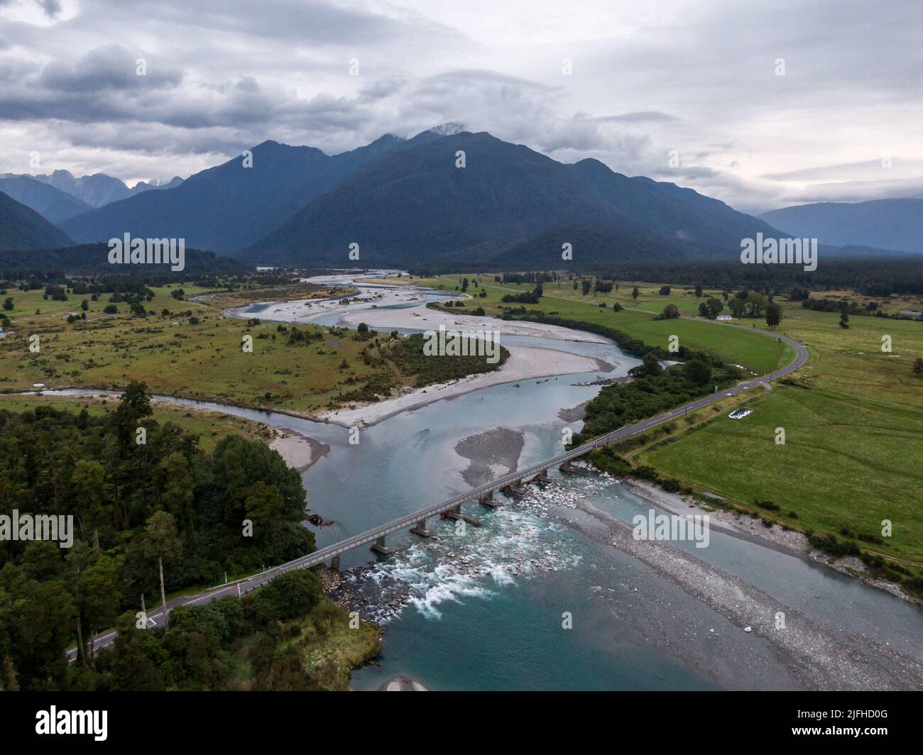 Waitaki bridge hi-res stock photography and images - Alamy
