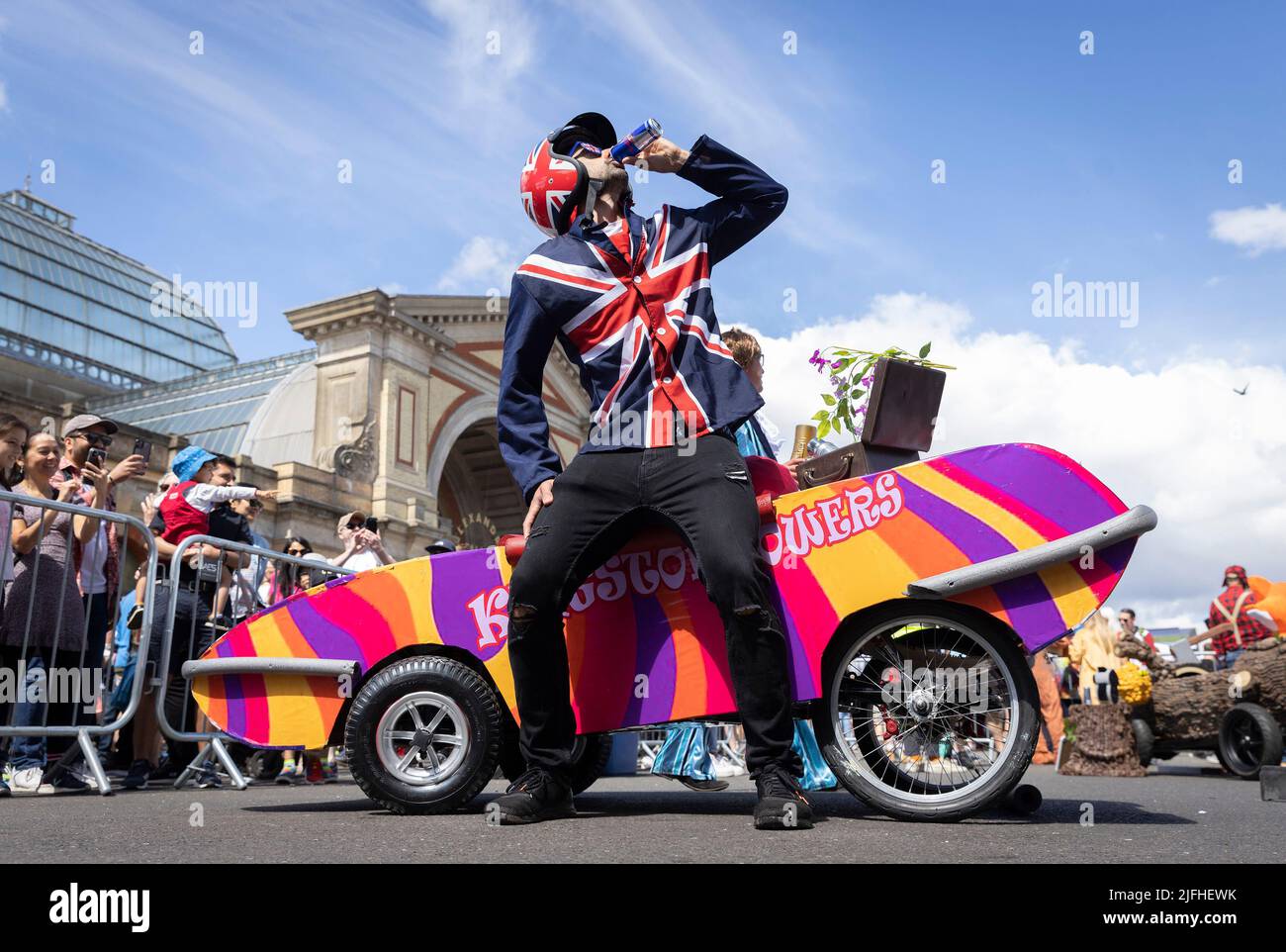 EDITORIAL USE ONLY Simon Laight - Kingston Powers takes part in the Red ...