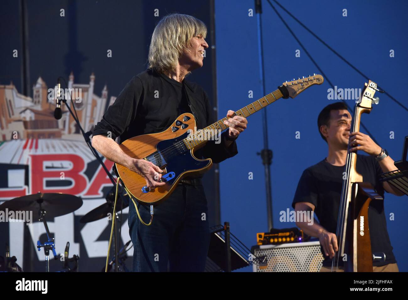 Mike Stern in live concert at Alba Jazz Festival Stock Photo - Alamy