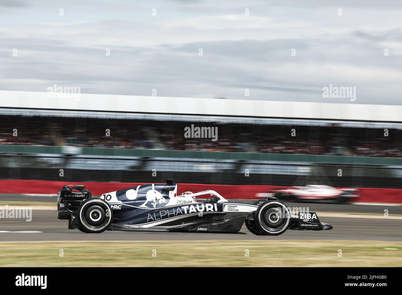 10 GASLY Pierre (fra), Scuderia AlphaTauri AT03, action during the Formula 1 Lenovo British ...