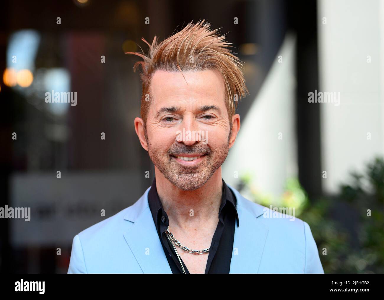 LIMAHL (actually Christopher Hamill) Saenger Gala - Goldene Sonne ...