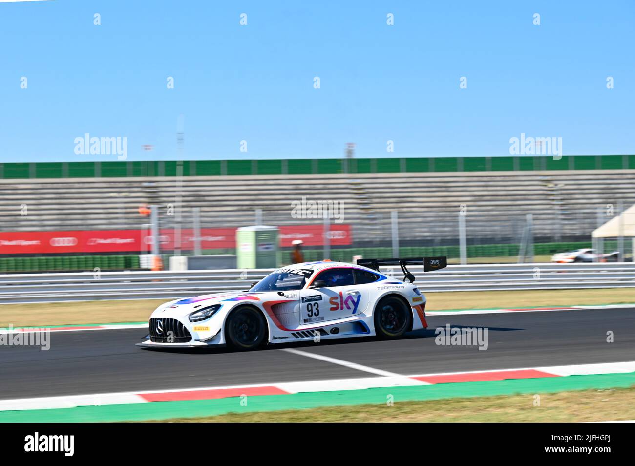 SKY - Tempesta Racing Mercedes-AMG GT3 Chris Froggatt (Photo by Luca ...