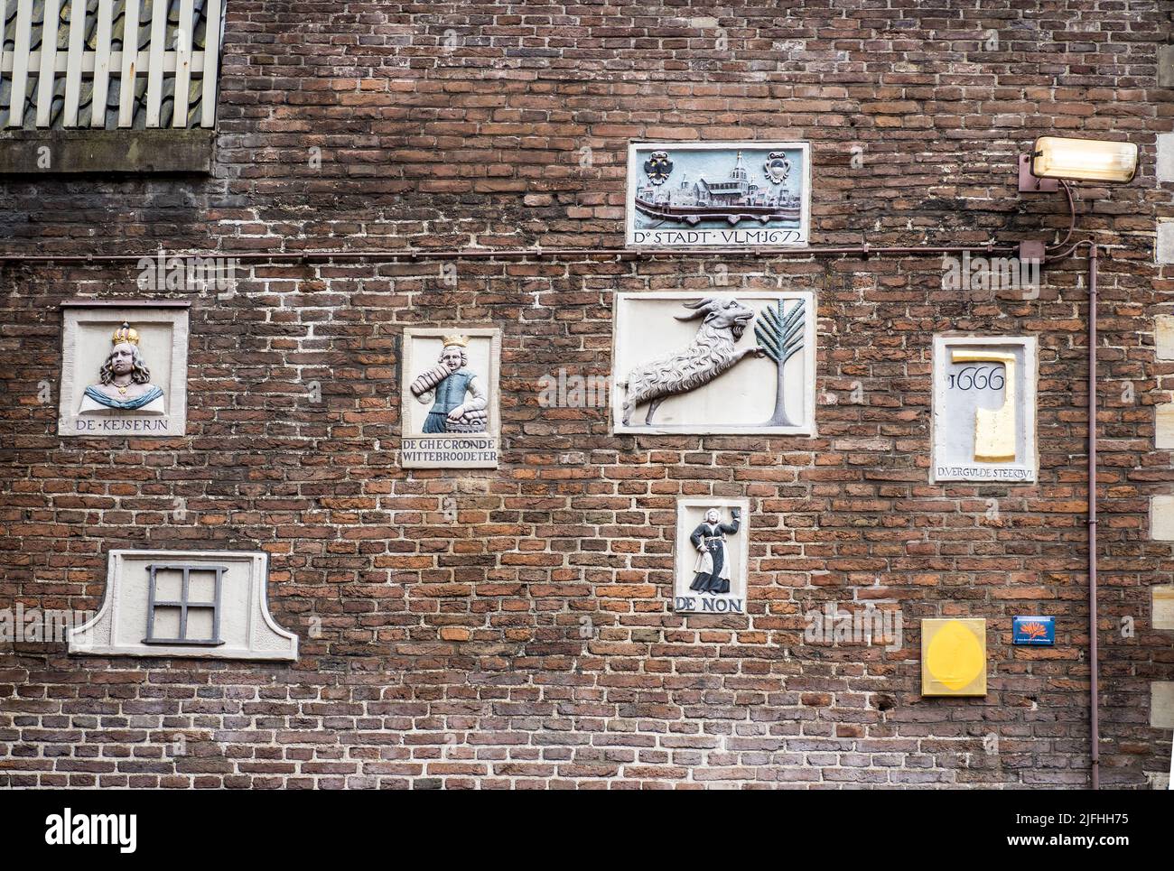 Colorful plaques hi-res stock photography and images - Alamy
