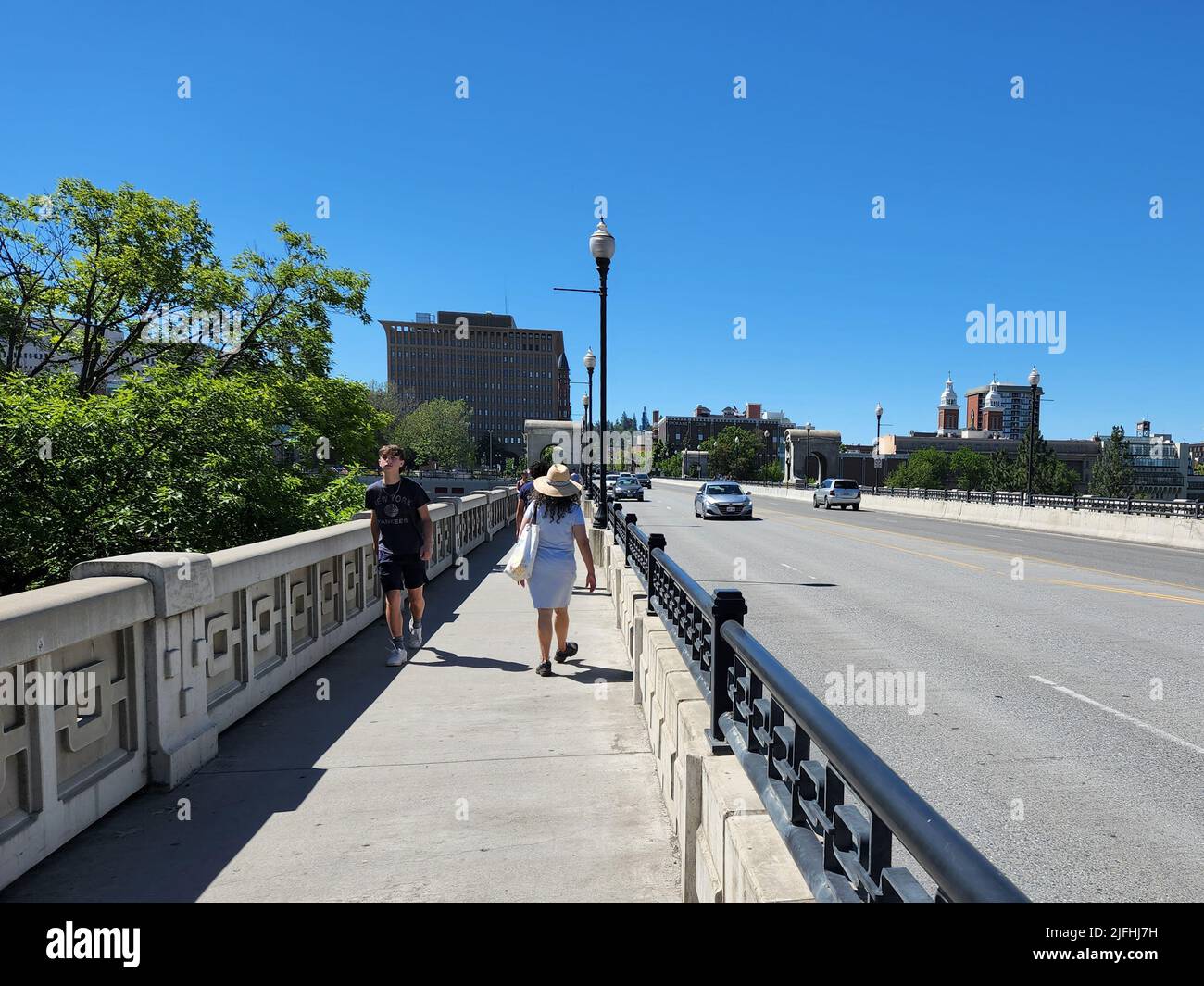 Spokane and monroe street bridge hi-res stock photography and images ...
