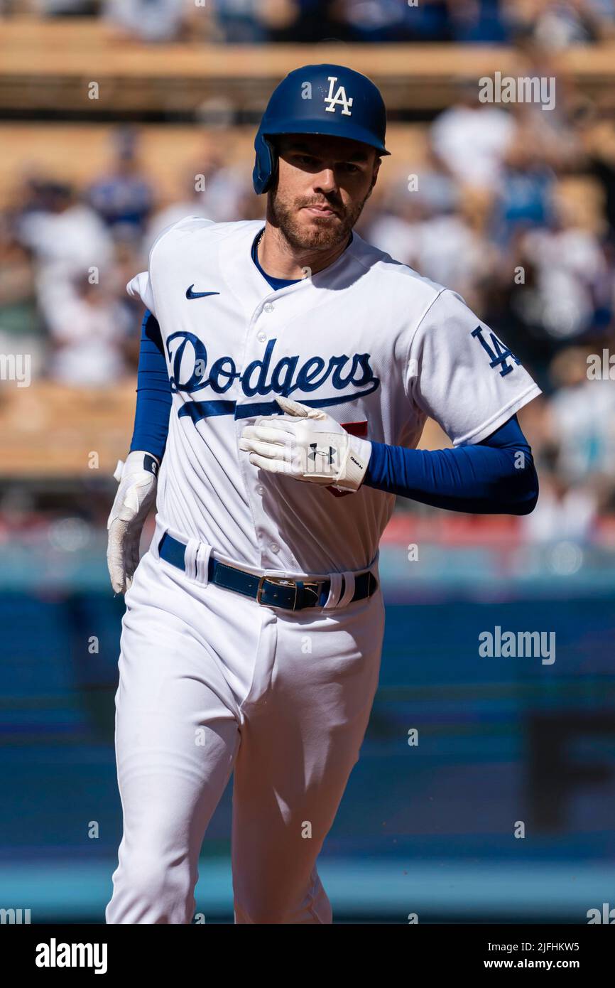 Los Angeles Dodgers first baseman Freddie Freeman (5) rounds second ...