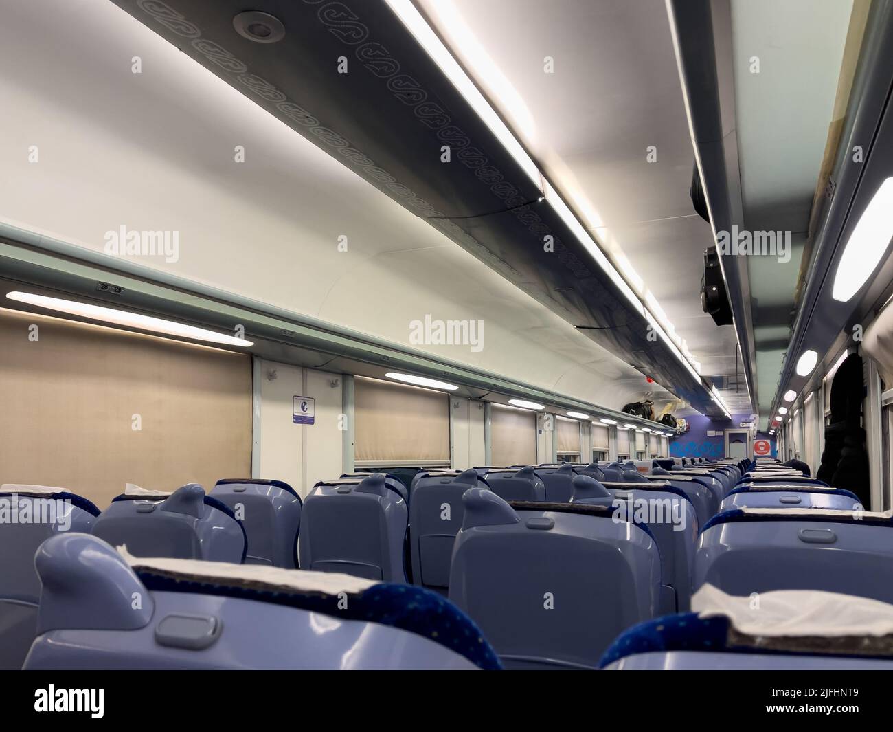 Second class railway carriage compartment hi-res stock photography and ...