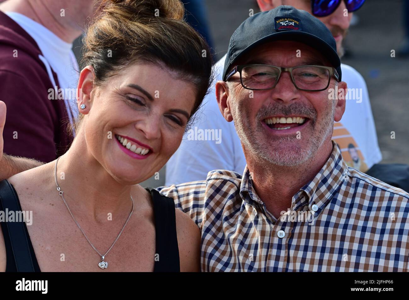 Elton John Concert Fans Stock Photo - Alamy Elton John Concert Fans Stock Photo - Alamy