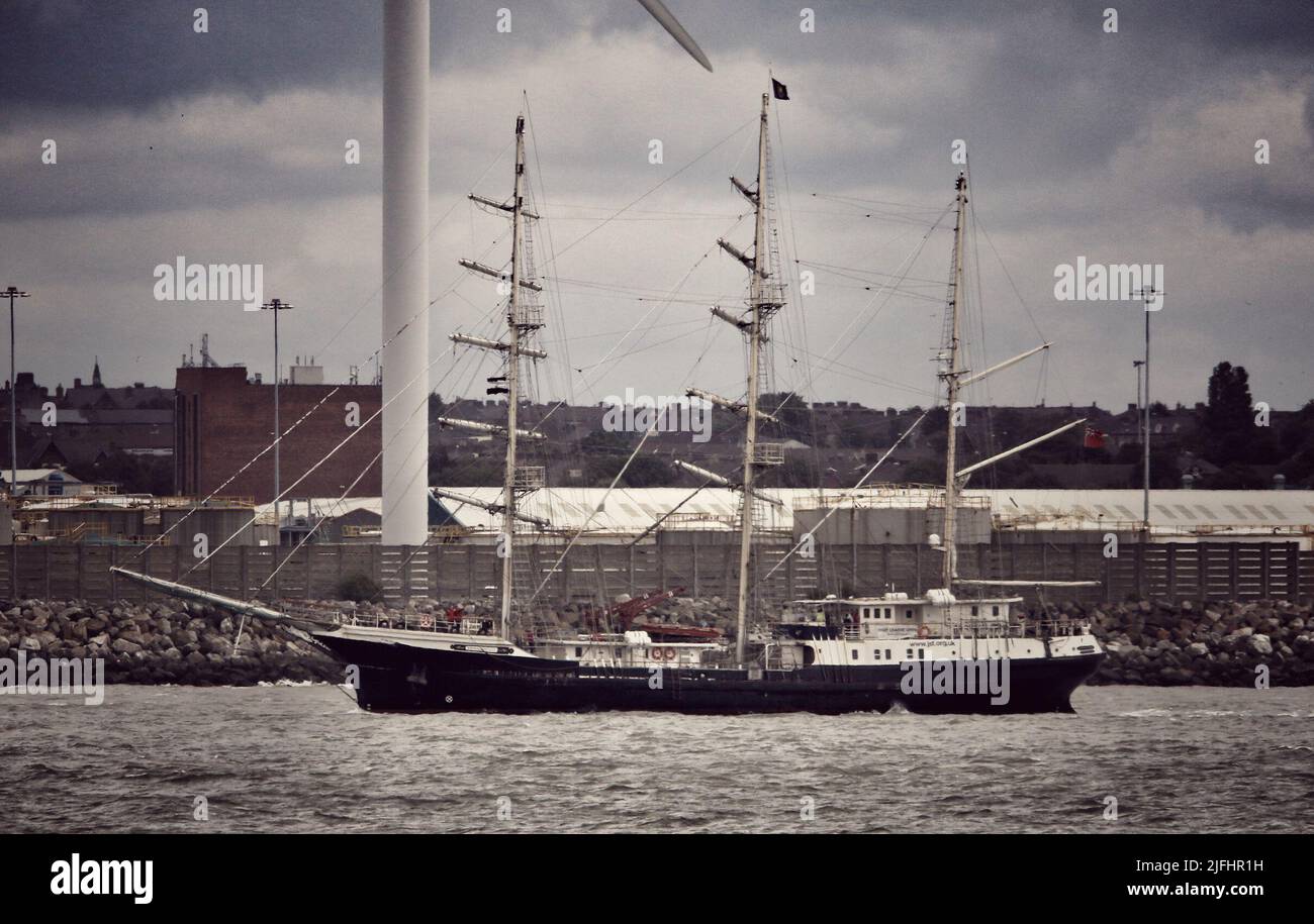 Sv tenacious ship hi-res stock photography and images - Alamy