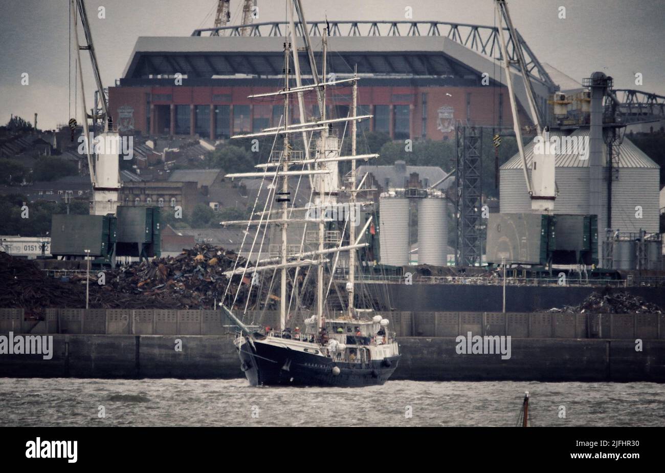 Sv tenacious hi-res stock photography and images - Alamy
