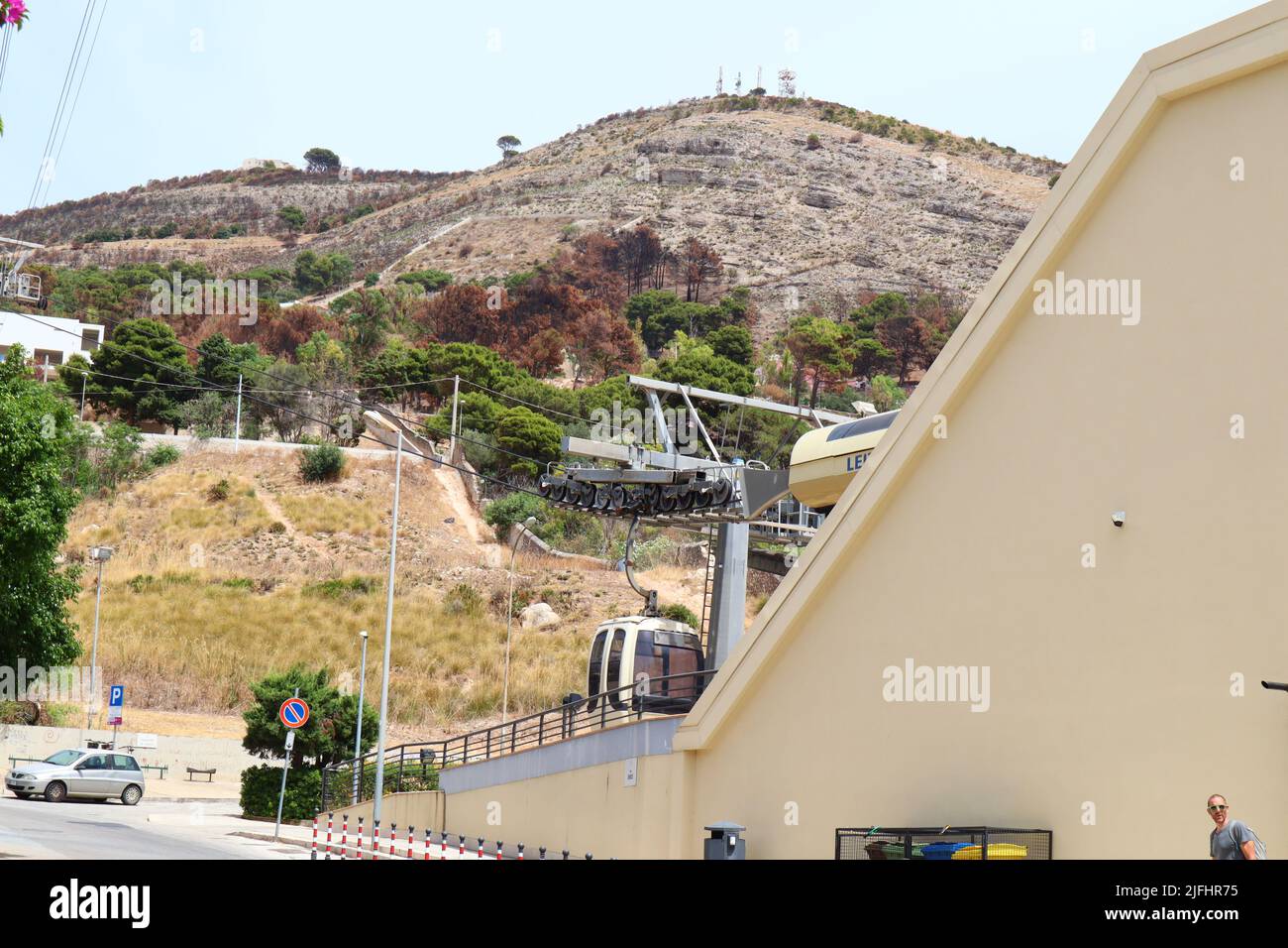 Cable car erice sicily italy hi-res stock photography and images - Alamy