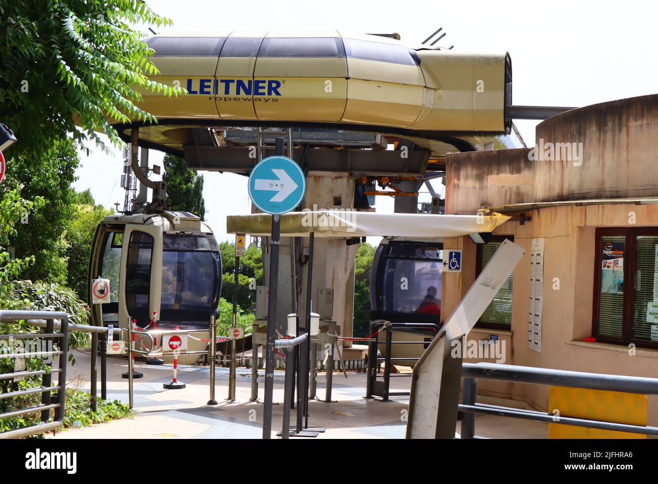 Erice cable car hi-res stock photography and images - Alamy