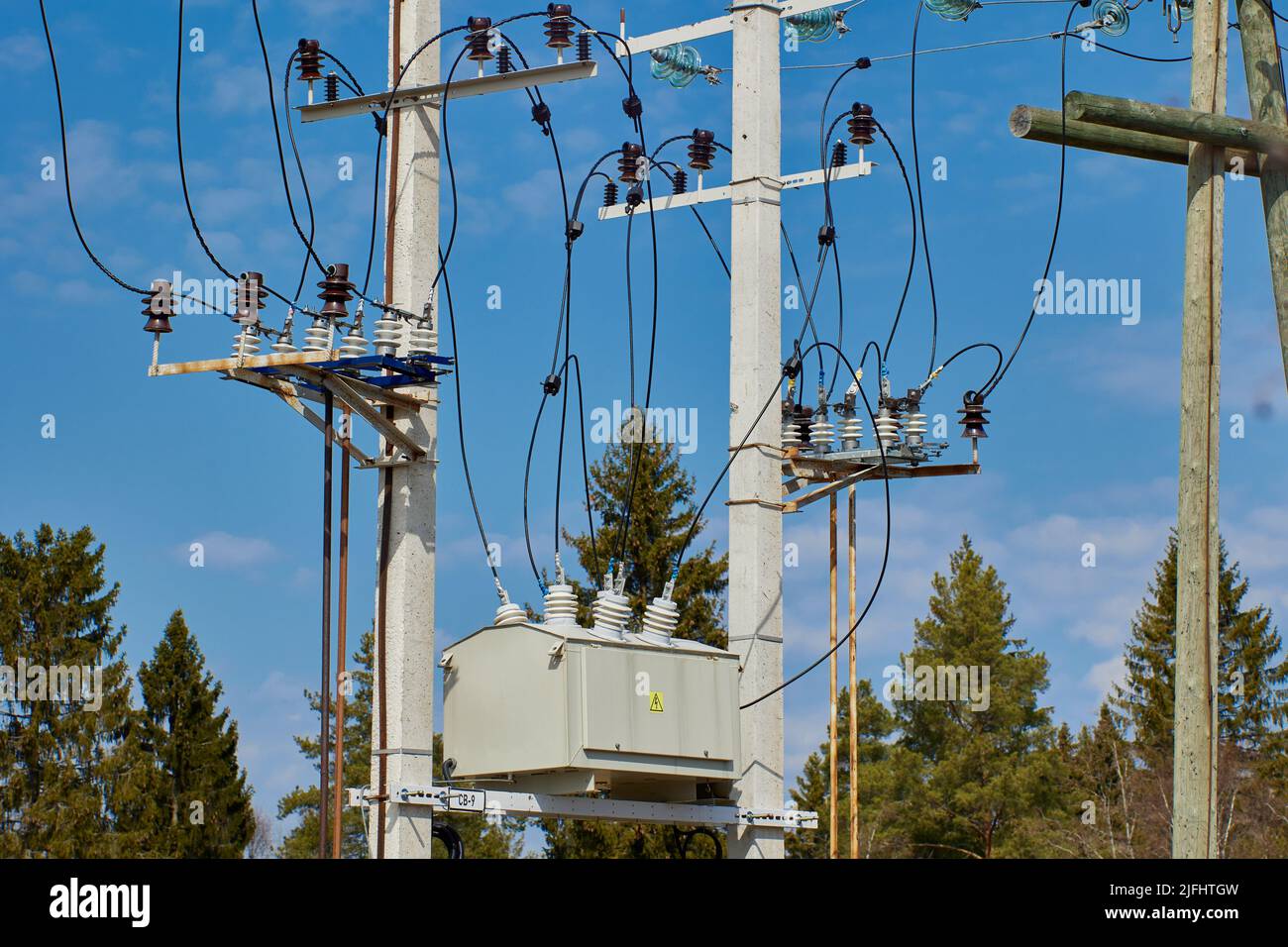 Overhead power lines in rural area hi-res stock photography and images ...