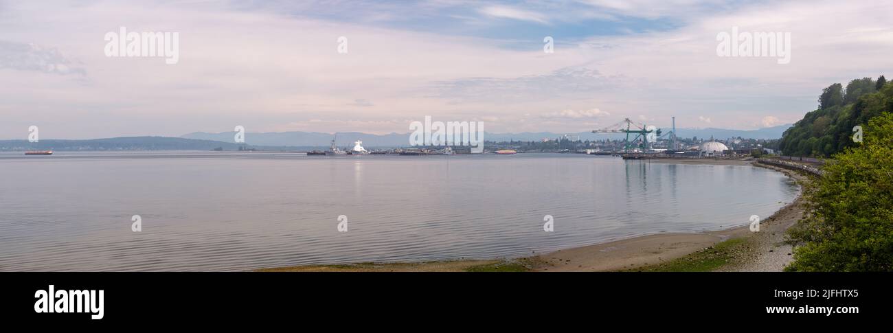 Everett, WA - USA: 02-06-2022: Port of Everett Waterfront Panorama ...