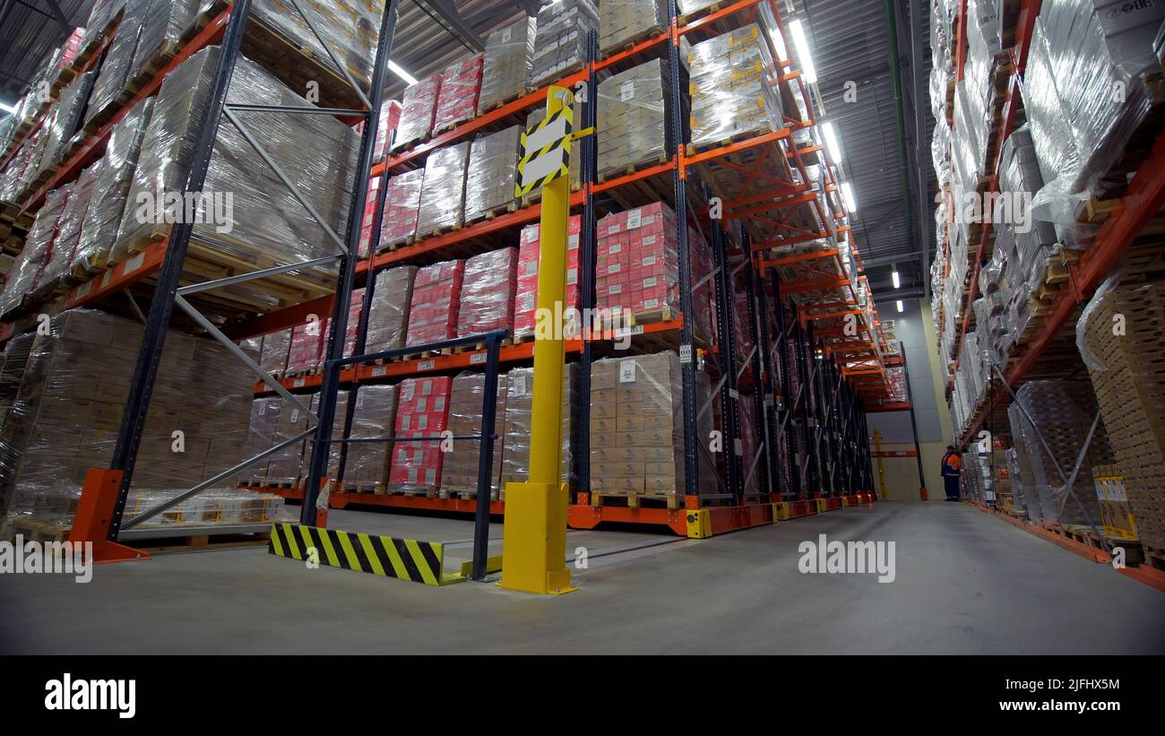 Mail warehouse.Creative. A warehouse where people distribute and ...