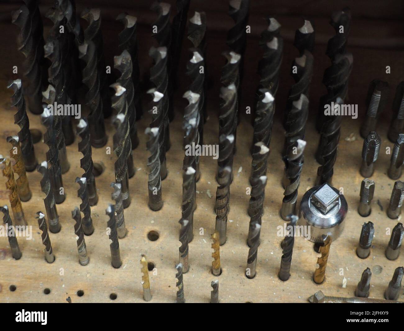 Cable tool drilling hi-res stock photography and images - Alamy