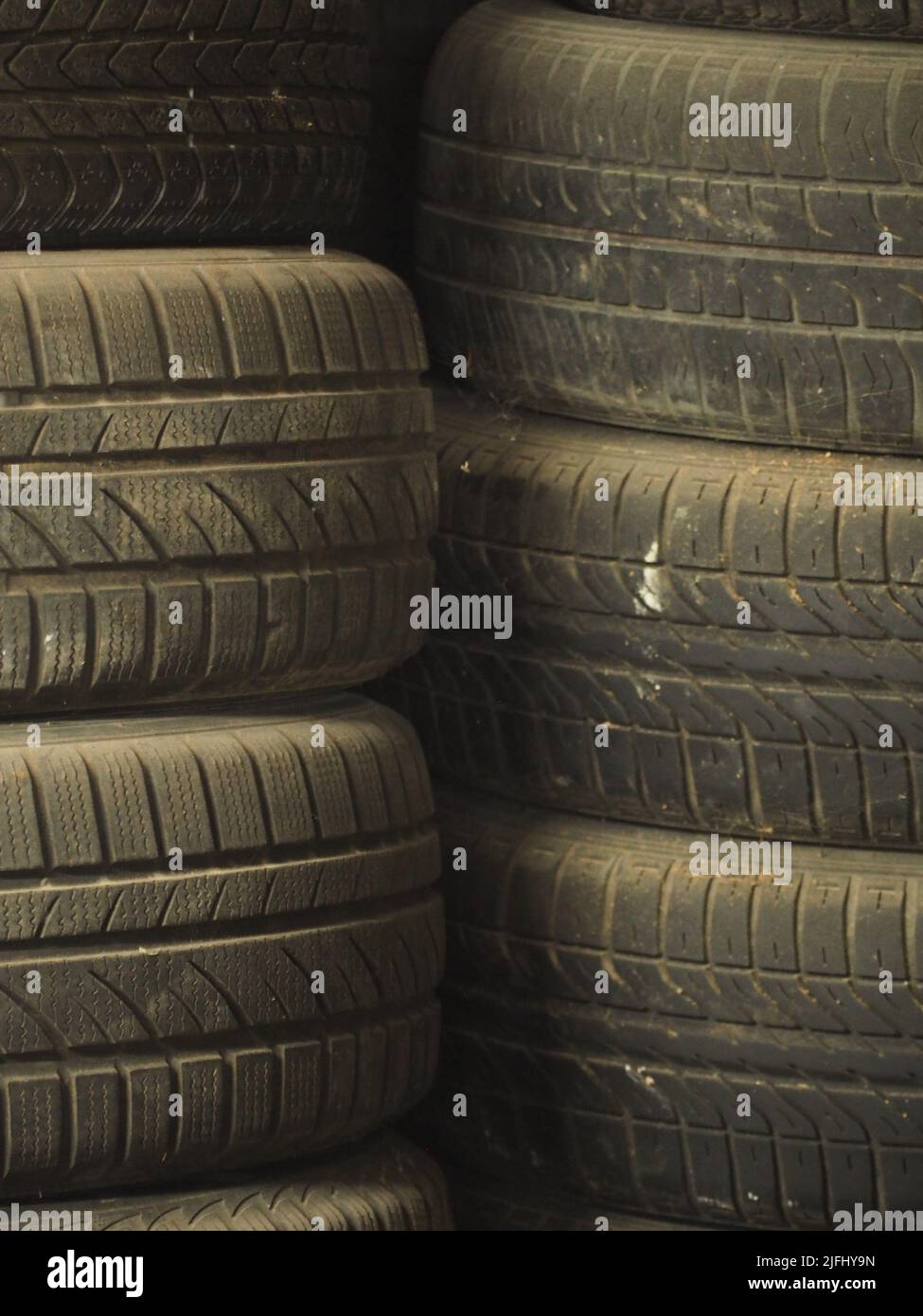 Car workshop wall hi-res stock photography and images - Alamy