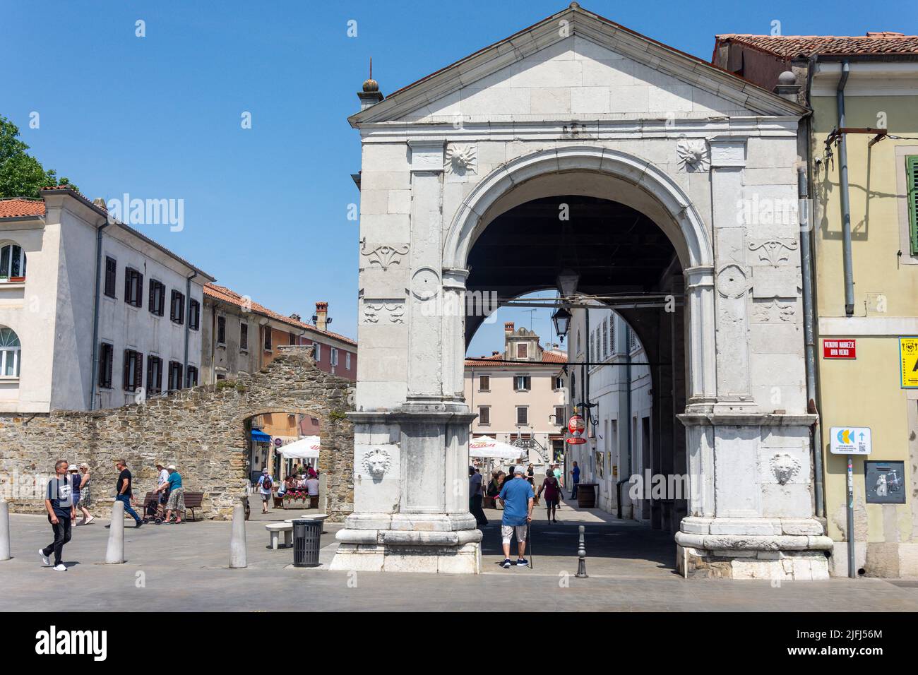 Muda Gate (Porta della Muda) to Preseren Square (Piazza Prešeren ...