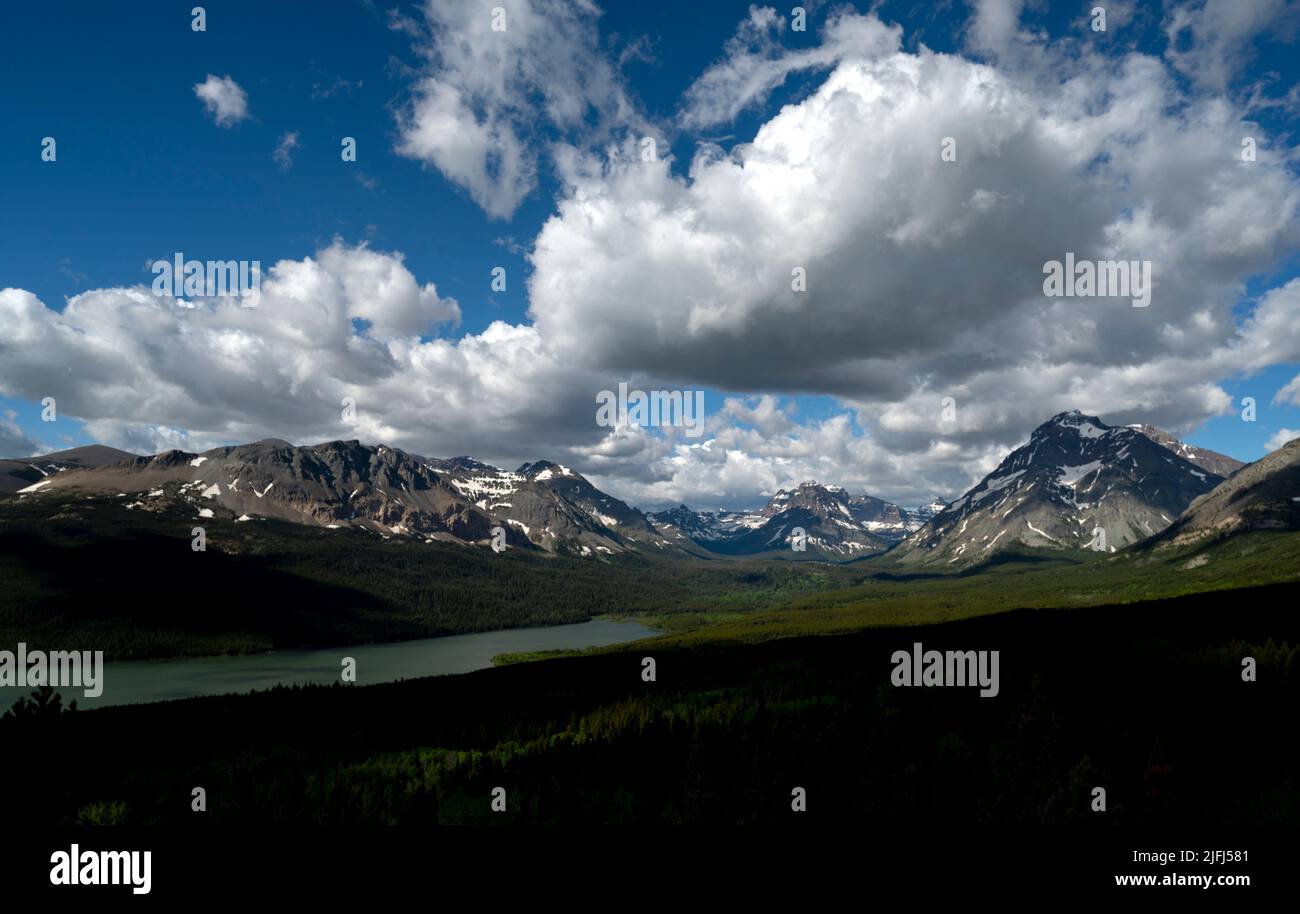 Rising wolf mountain hi-res stock photography and images - Alamy