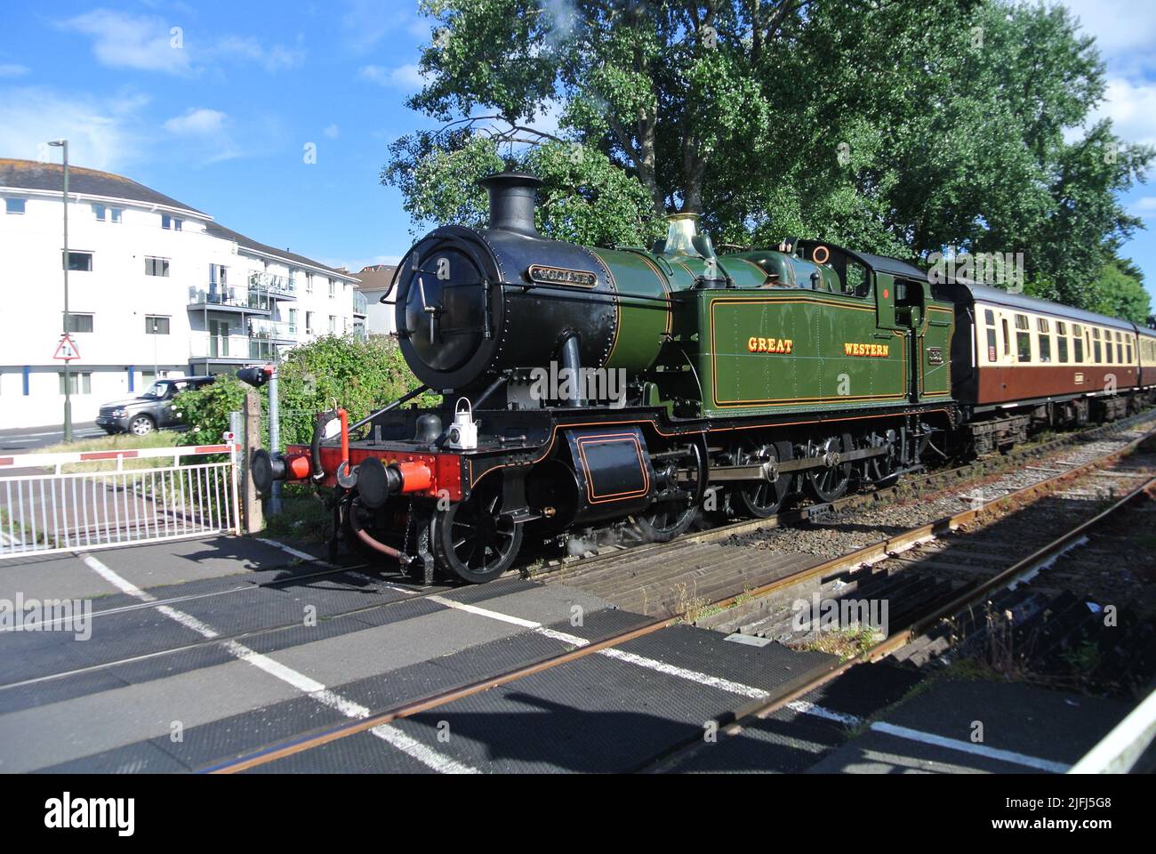 Steam locomotive 5239 Goliath operating as part of Dartmouth Steam ...