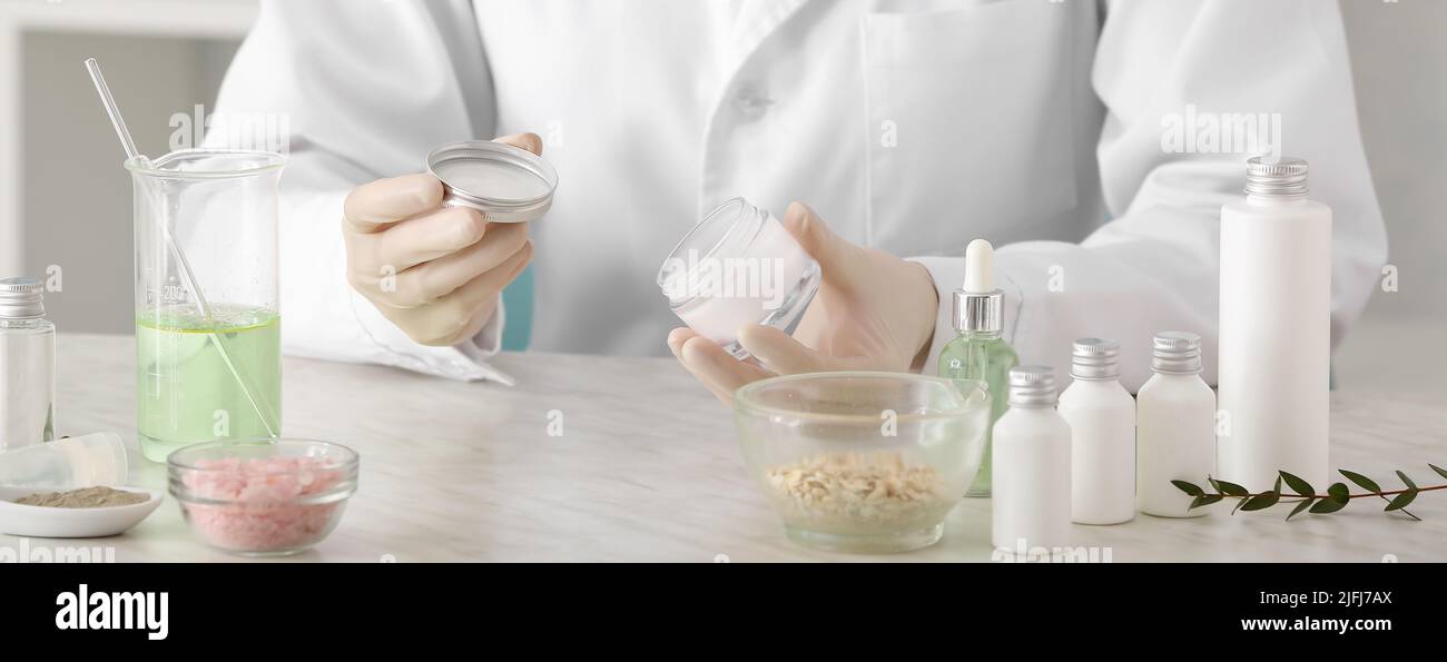Beautician preparing natural cosmetics in laboratory Stock Photo - Alamy