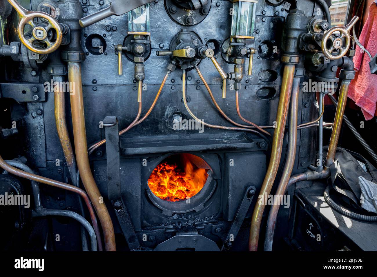 Steam train valves hi-res stock photography and images - Alamy