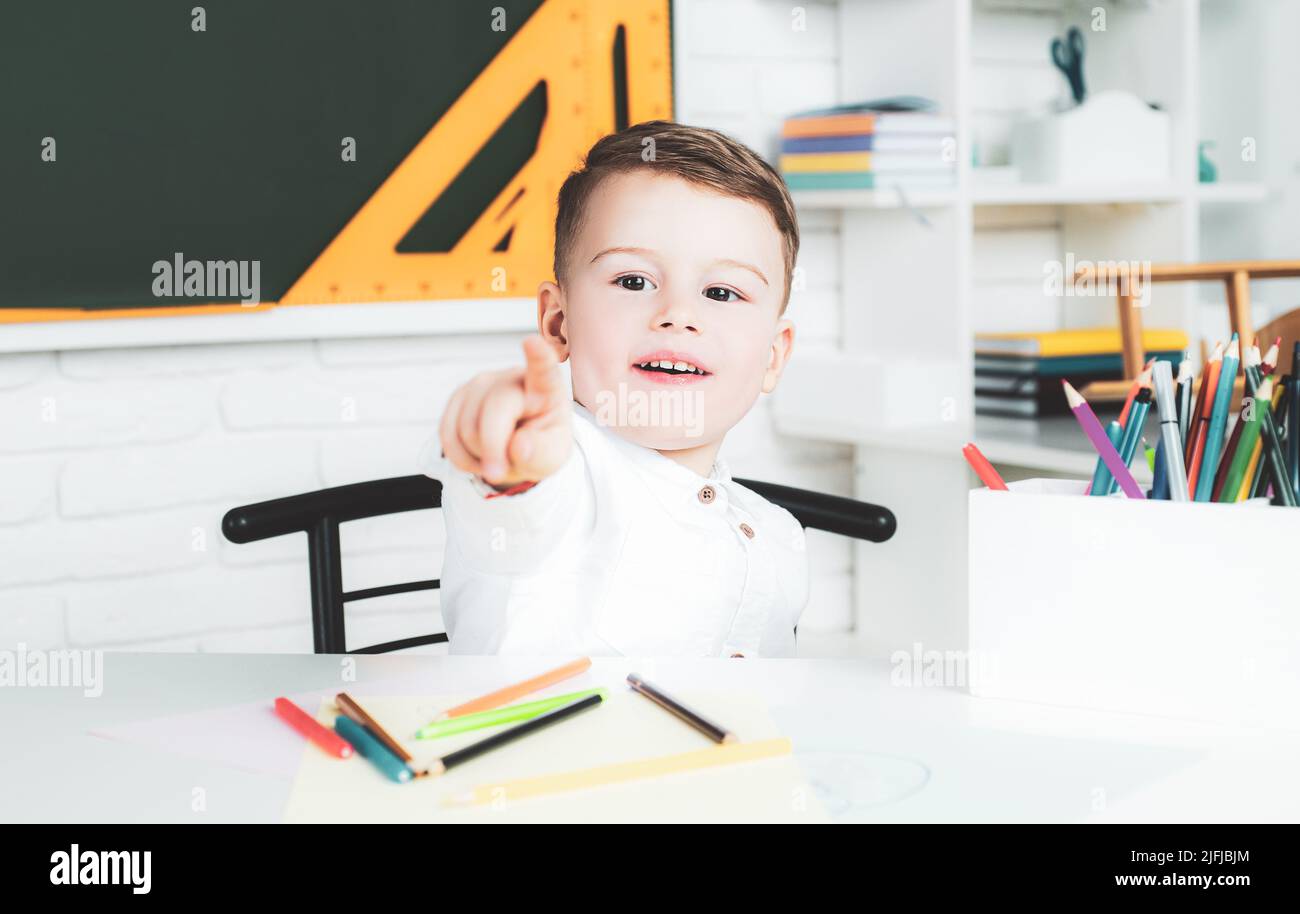School for pupil. Science kids education concept. Back to school ...
