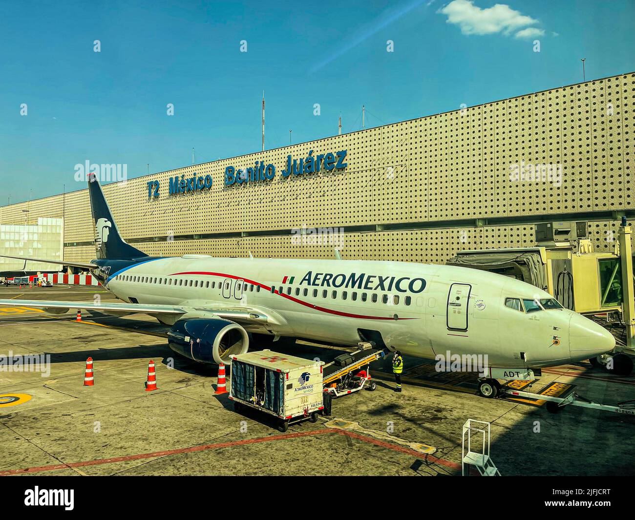 Flights to aerolina aeromexico, Mexico City International Airport, T1 ...