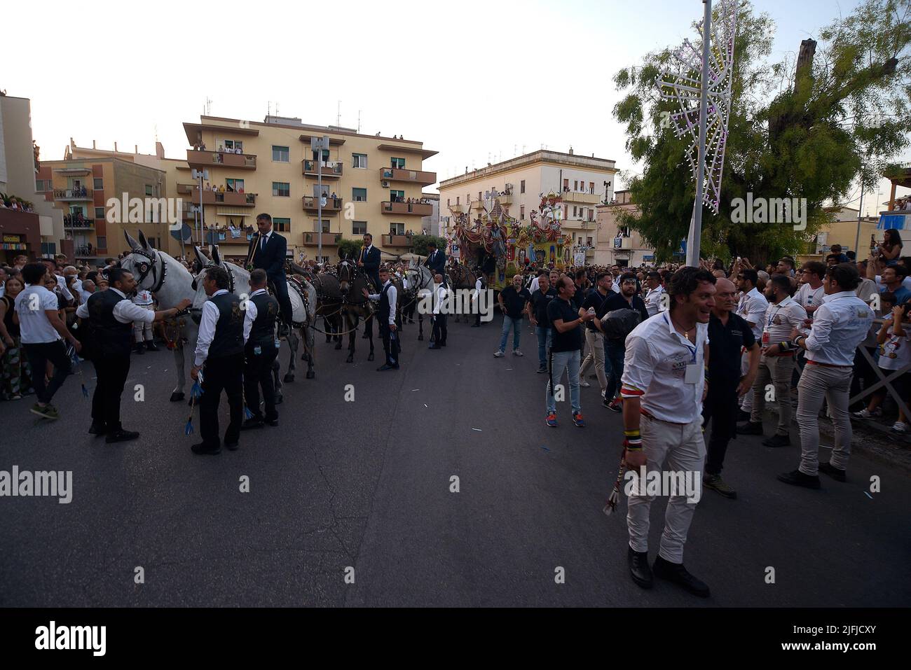 Matera, Italy. 02nd July, 2022. The triumphal chariot, built for the ...