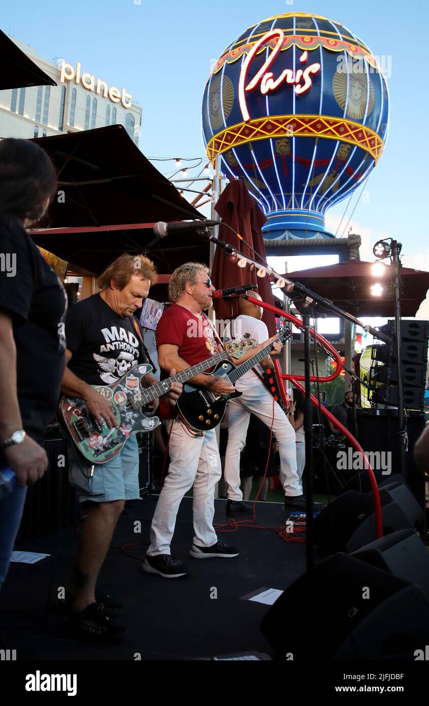 Rock Legend, Spirits Pioneer Sammy Hagar Launch Sammy's Beach Bar ...