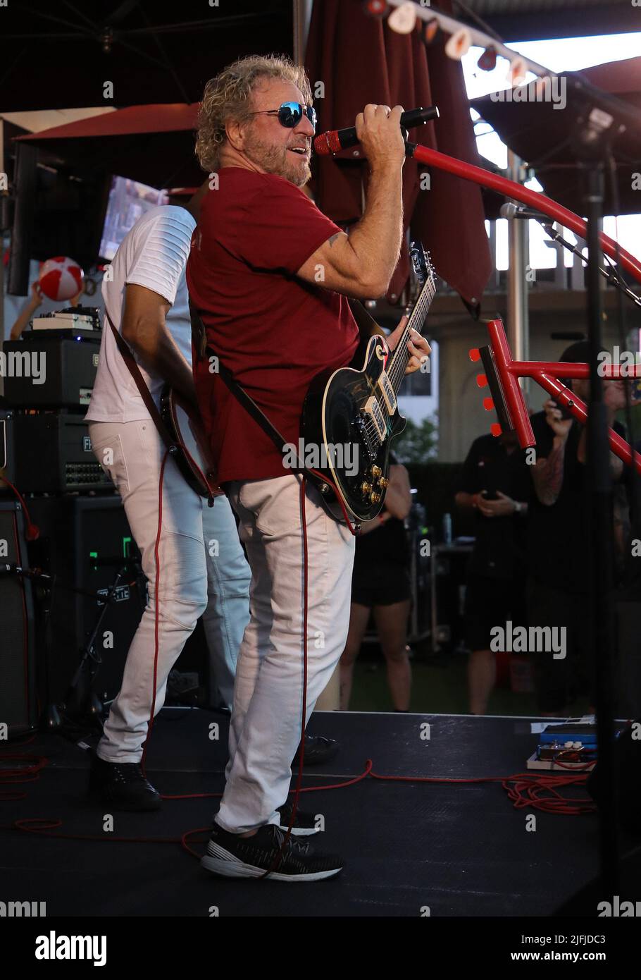 Rock Legend, Spirits Pioneer Sammy Hagar Launch Sammy's Beach Bar ...