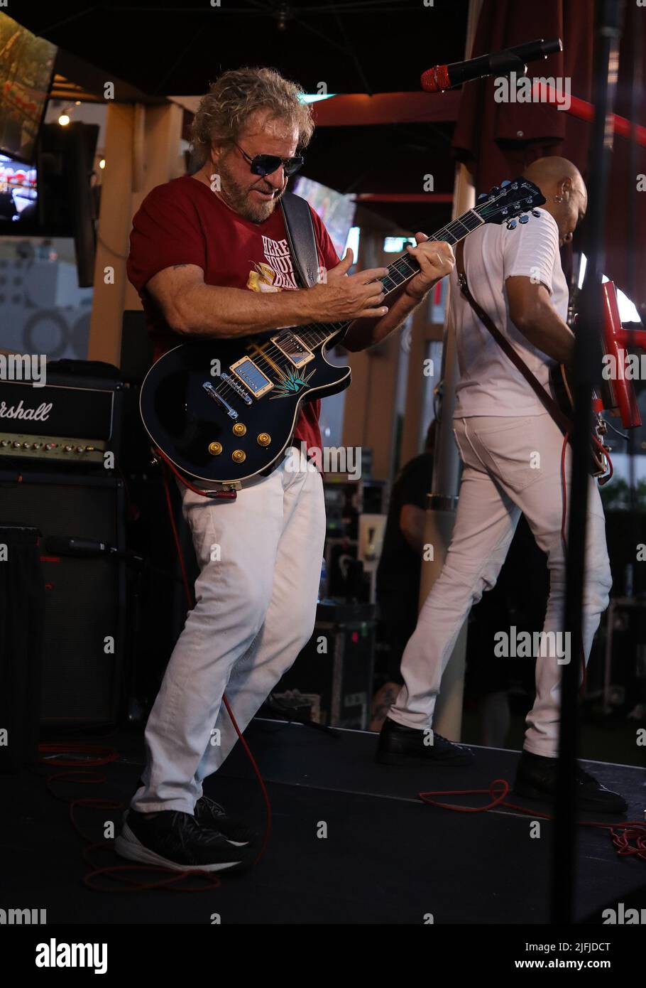 Rock Legend, Spirits Pioneer Sammy Hagar Launch Sammy's Beach Bar ...