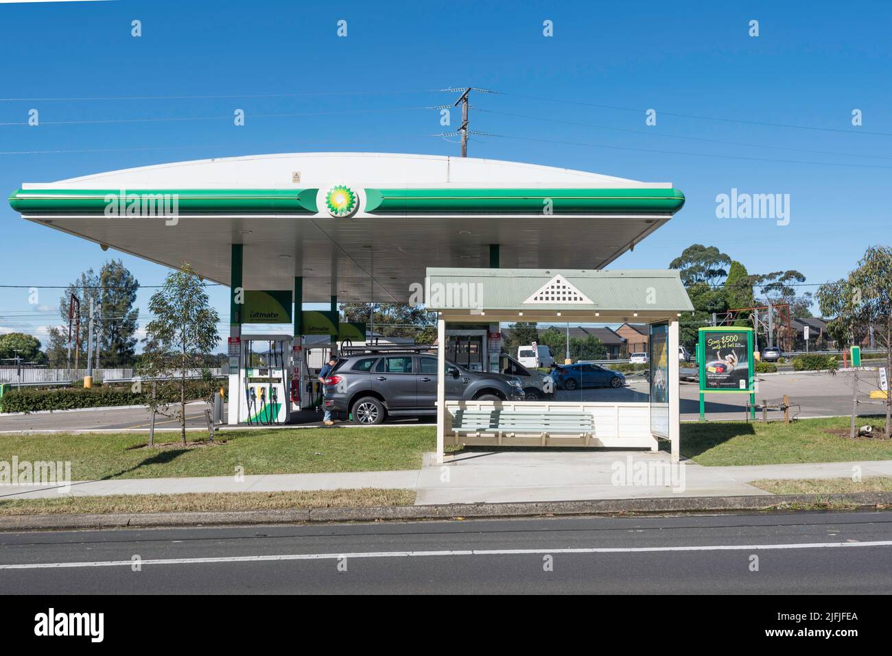 Bp service station hi-res stock photography and images - Alamy