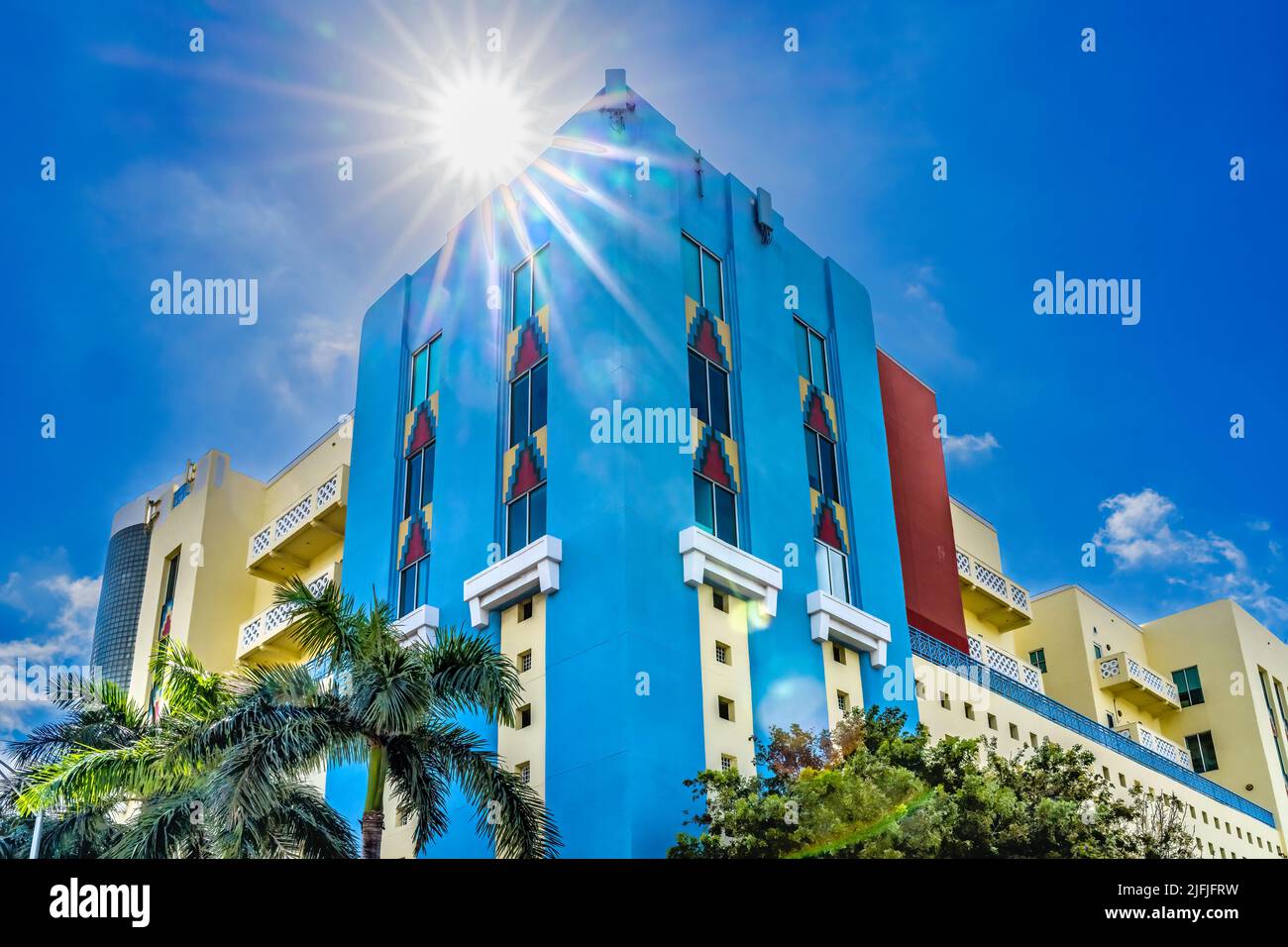Art Deco Buildings Decorations Sun Beams Miami Beach Florida Miami ...
