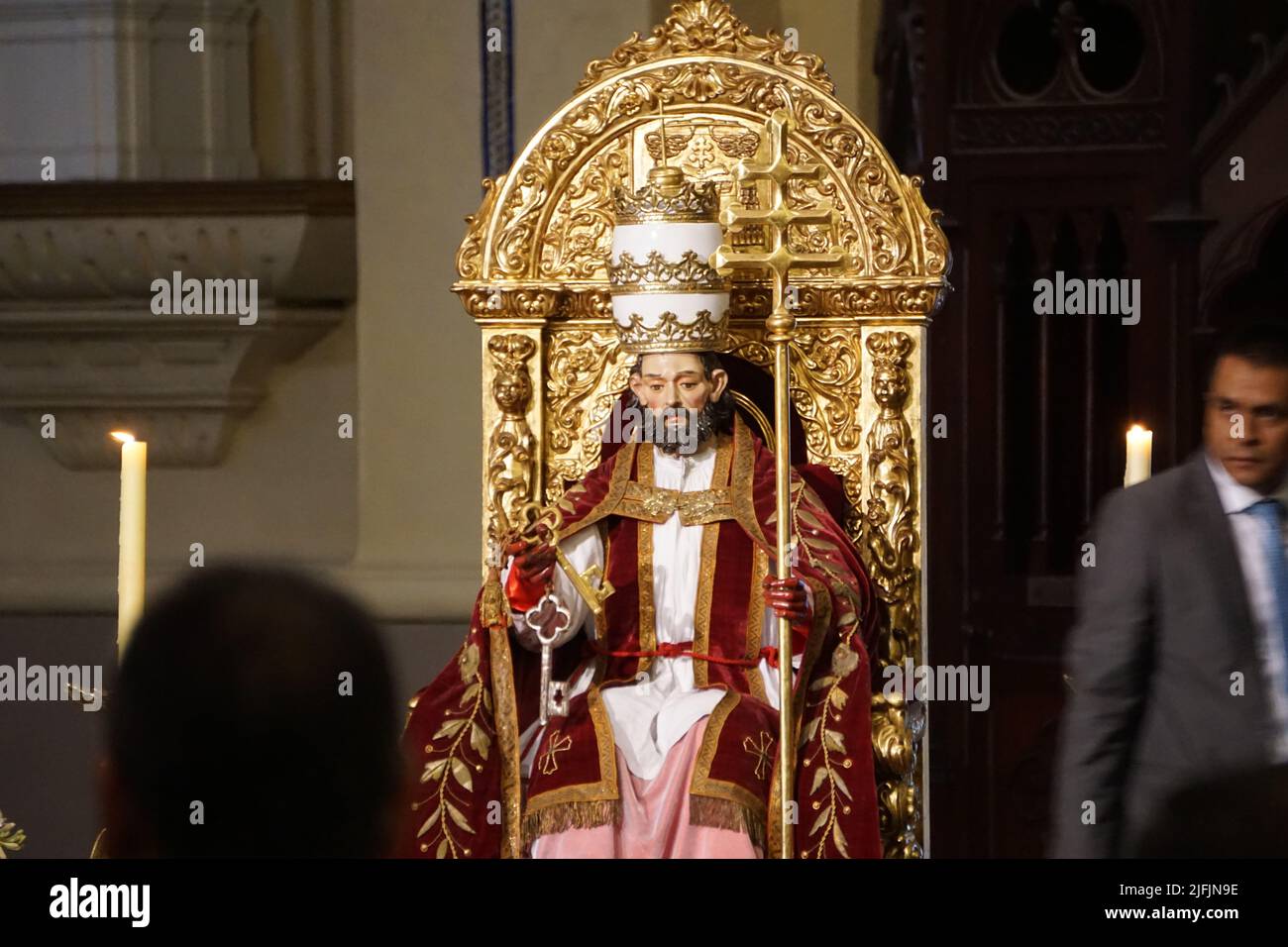 Statue of Saint Peter the Apostle Stock Photo - Alamy