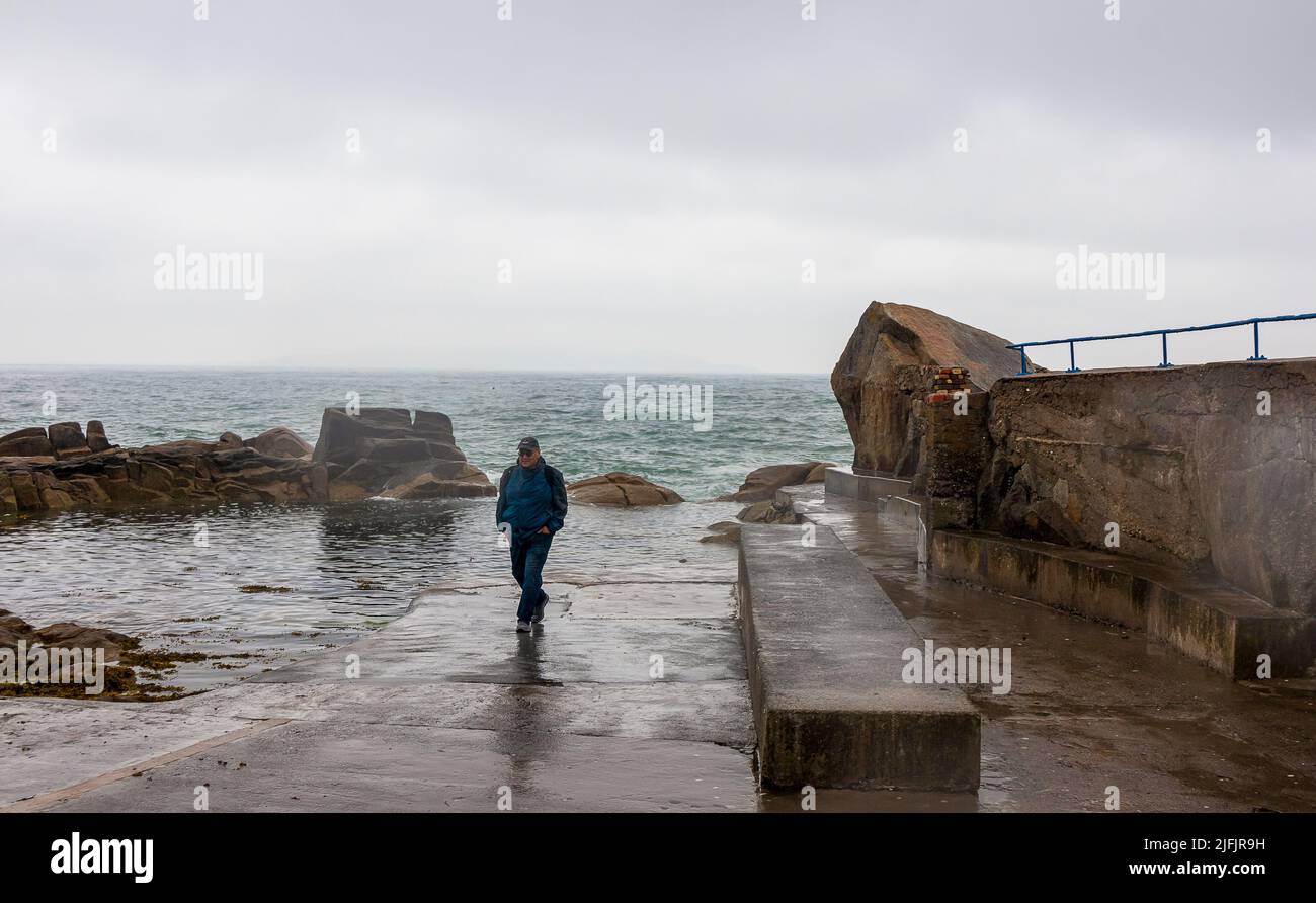 Forty foot hi-res stock photography and images - Alamy
