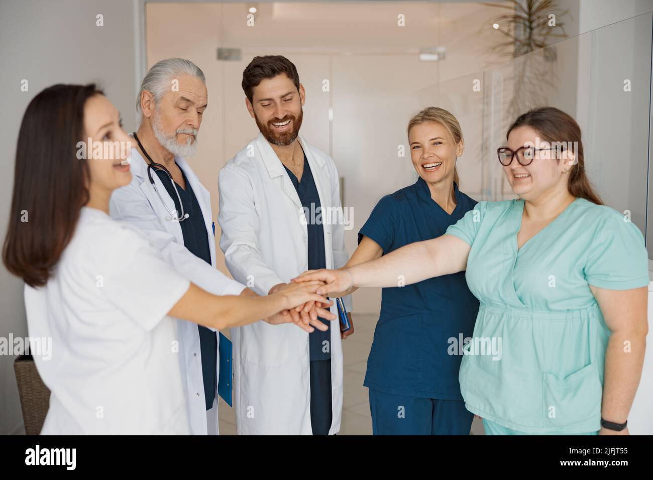 Professional medical team hi-res stock photography and images - Alamy