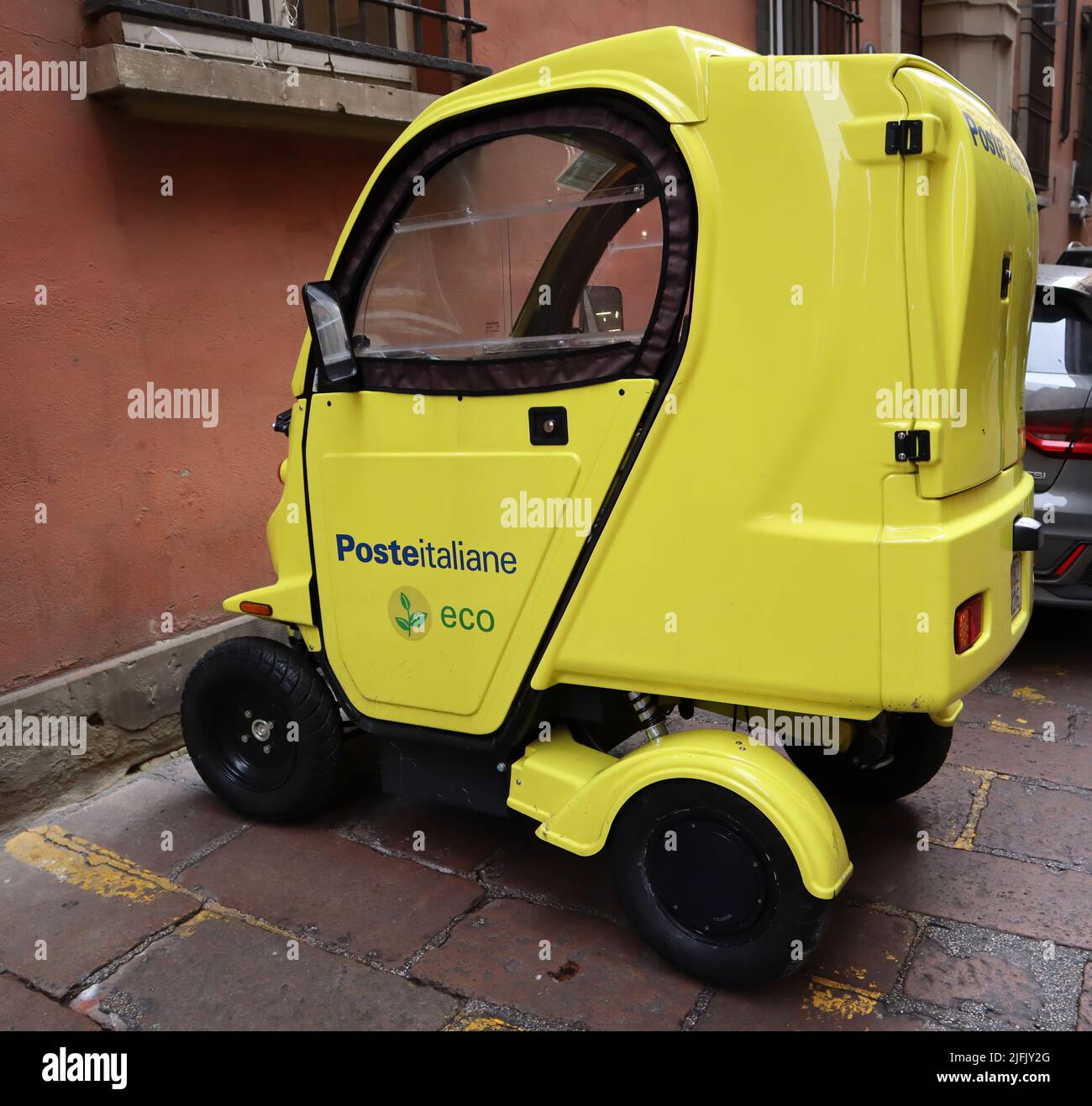 Poste unique hi-res stock photography and images - Alamy