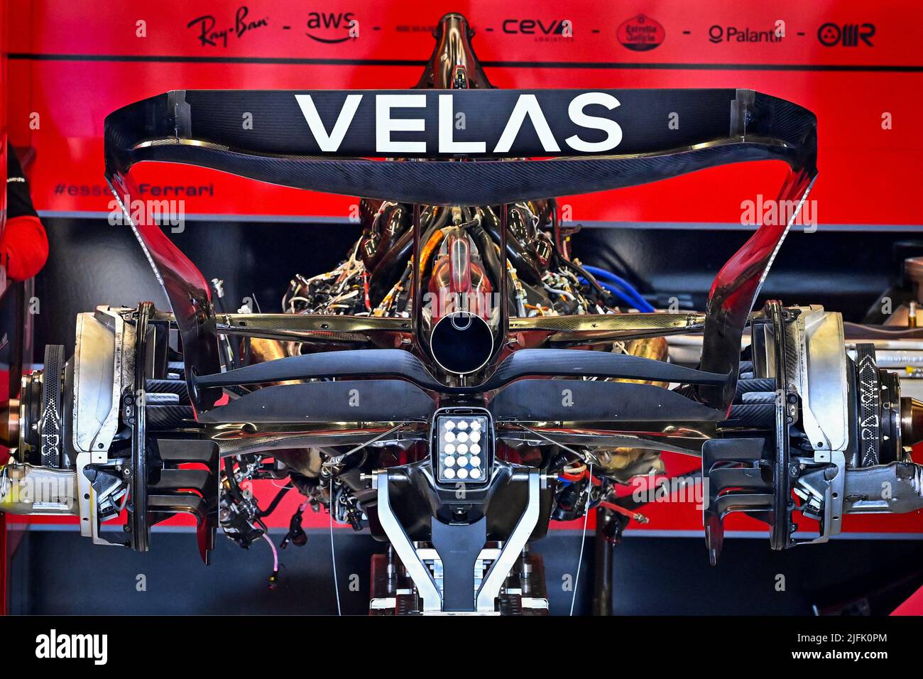 Formula 1 rear brakes 2022 hi-res stock photography and images - Alamy