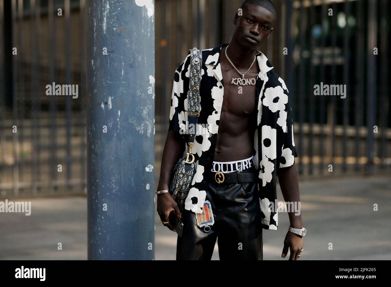 Street style, model Cheikh Diakhate after Rhude Spring-Summer Menswear ...