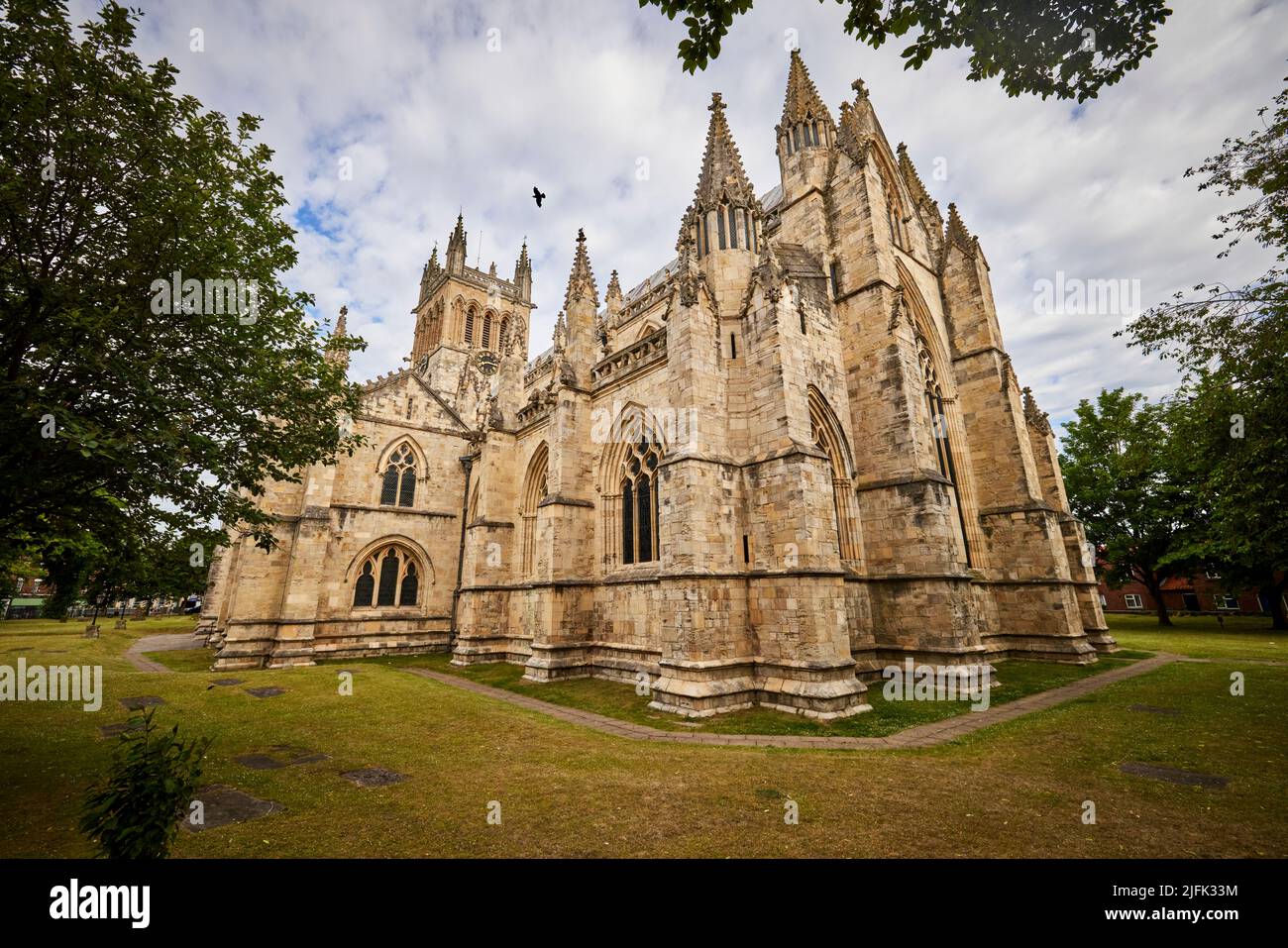Selby town centre, Selby Abbey Stock Photo - Alamy