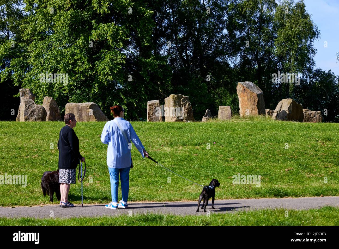 Manchester, Cringle Park stone formation circle Stock Photo - Alamy