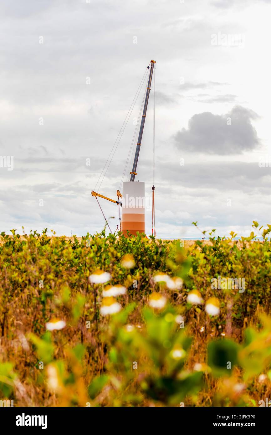 Assembling wind turbines hi-res stock photography and images - Alamy