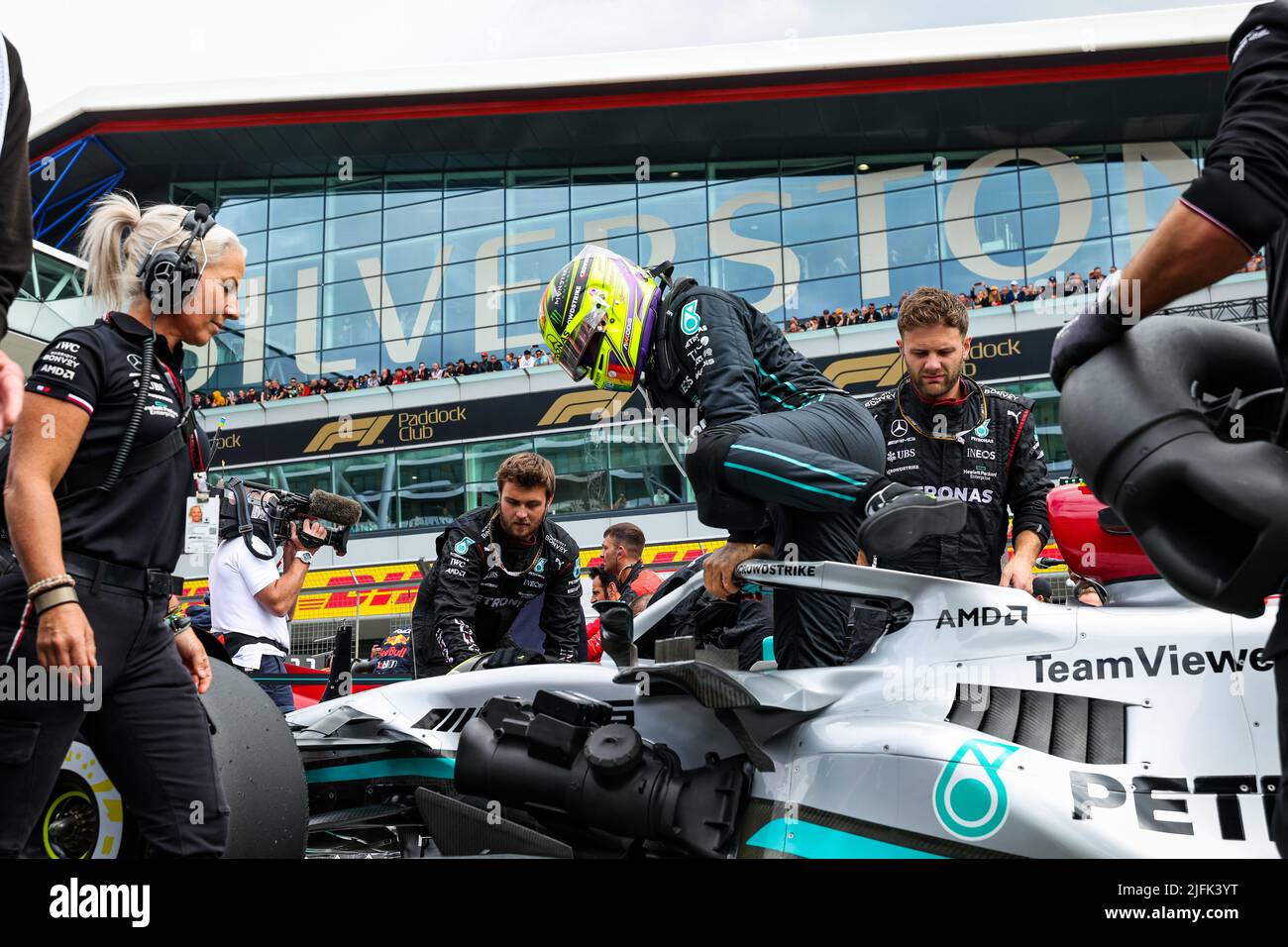 Formula 1 2022 starting grid hi-res stock photography and images - Alamy
