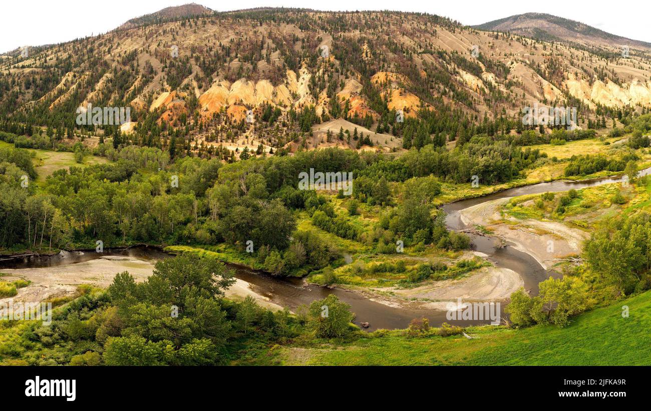 Highway 97 along the thompson river hi-res stock photography and images ...