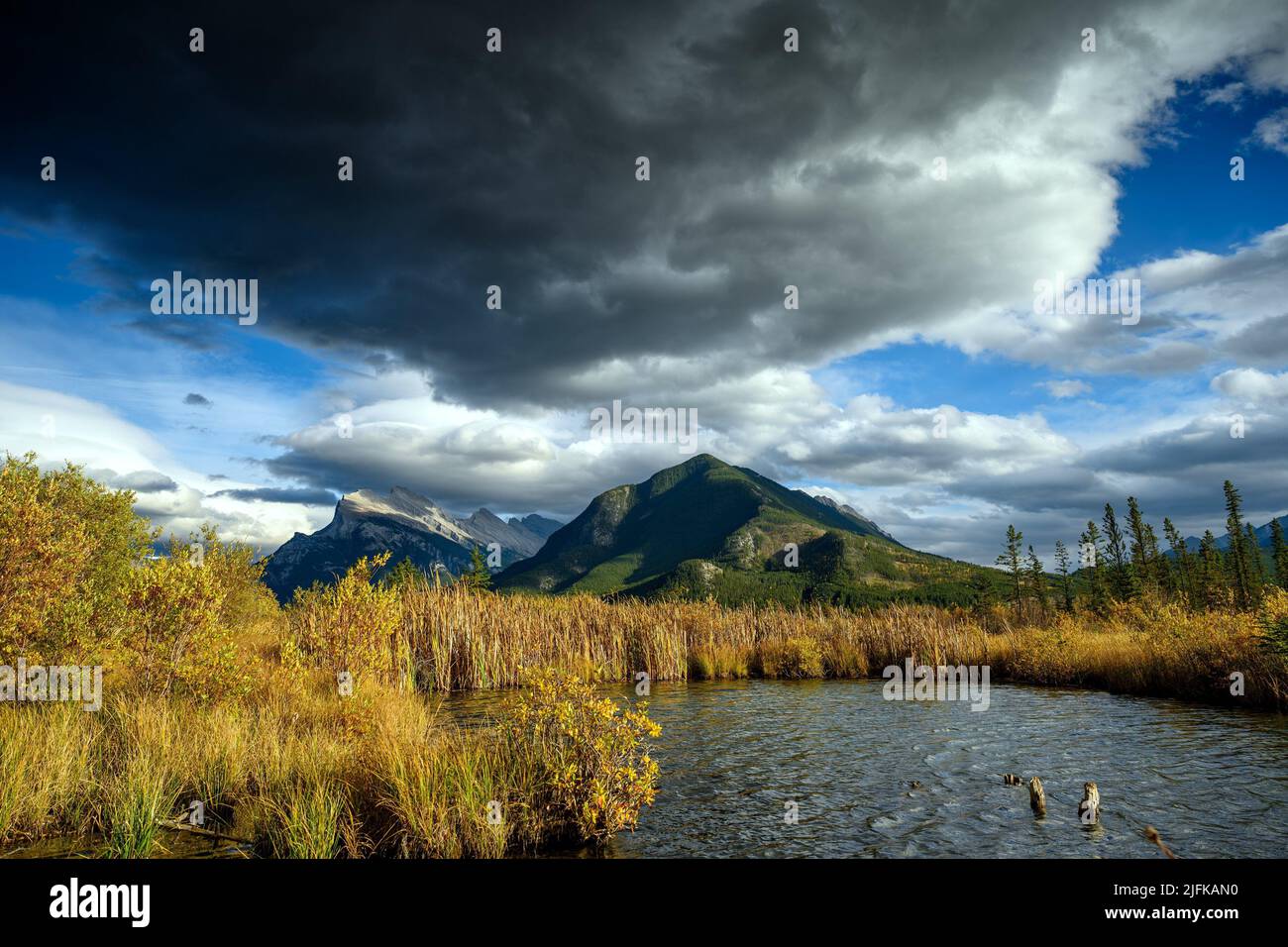 Vermilion light hi-res stock photography and images - Alamy