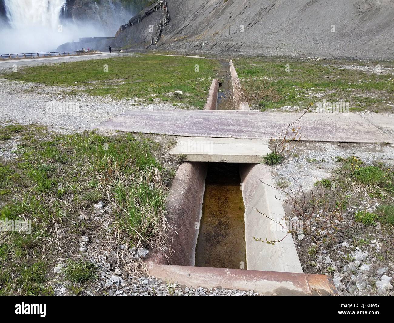 Gutter drain hi-res stock photography and images - Alamy
