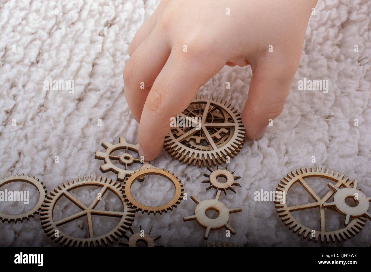 Holding mechanism hi-res stock photography and images - Alamy