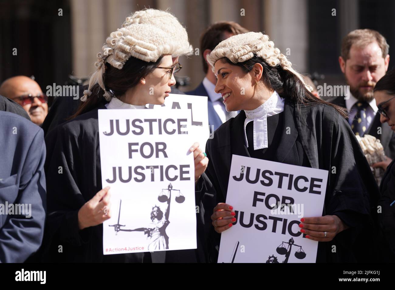 Legal issues hi-res stock photography and images - Alamy